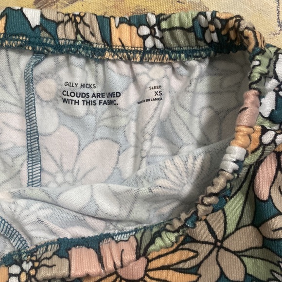 Gilly Hicks | Intimates & Sleepwear | Gilly Hicks Pajama Set | Poshmark
